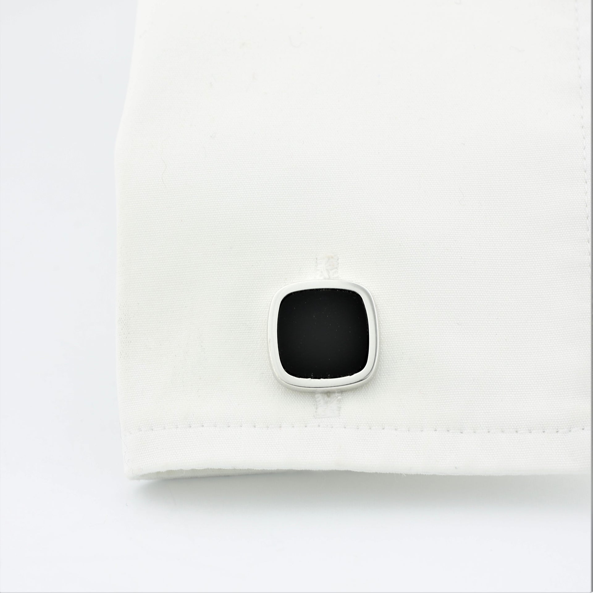 ONYX | Solid hallmarked sterling silver square cufflink – Longmire
